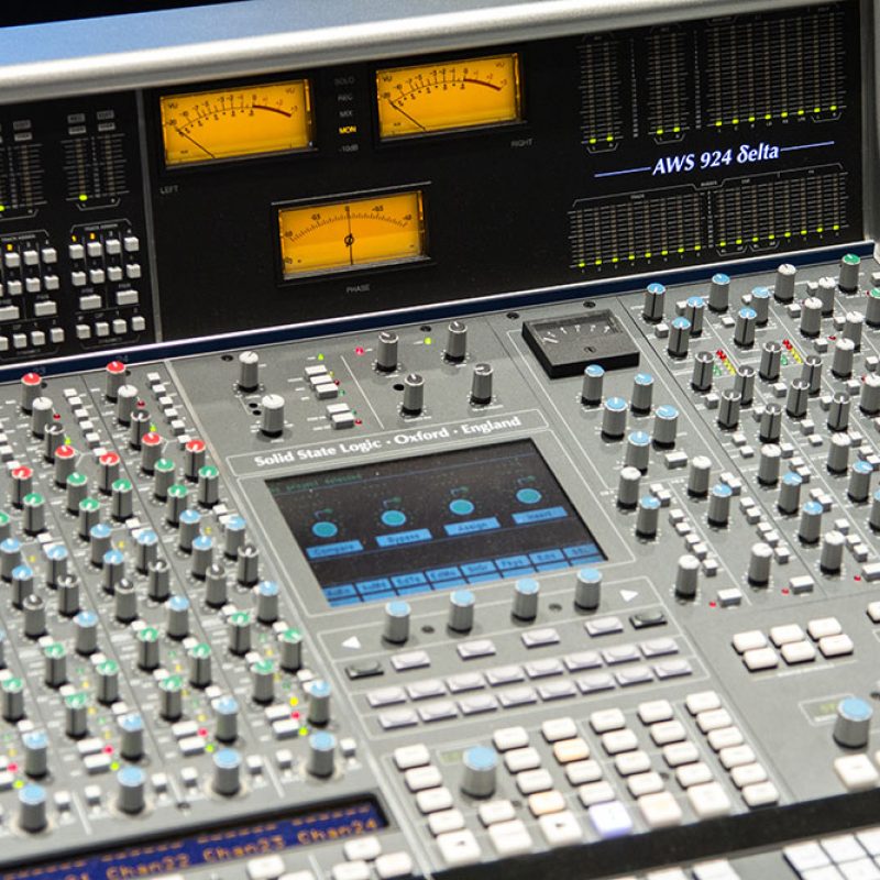 EXCLUSIVE SNEAK PEEK: UNIVERSAL MUSIC AUSTRALIA STUDIOS — AudioTechnology
