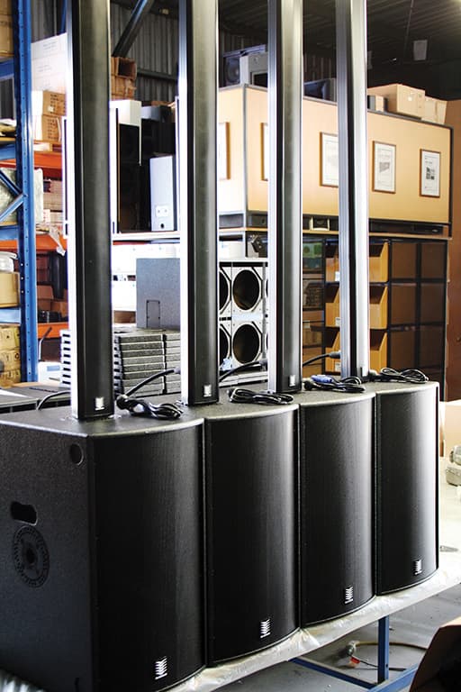 Review: Acoustic Technologies Blackbird TLA1.4 Stick System ...